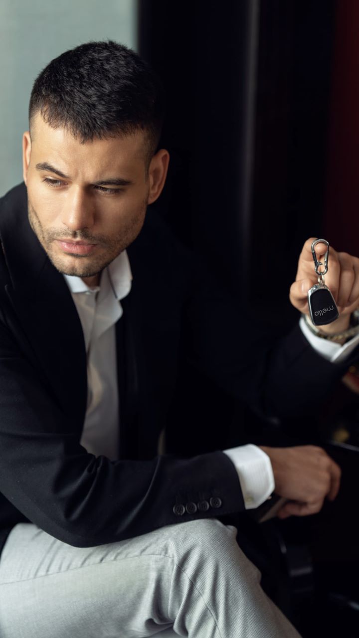 Mello, The World's Sleekest High-Performance Charger